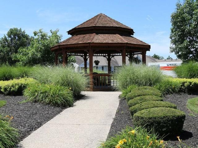 Creekside Villas 2 Bedroom Apartment for Rent at 5282 Cobblegate Blvd, Moraine, OH 45439