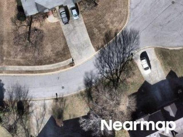 Creekview Ln