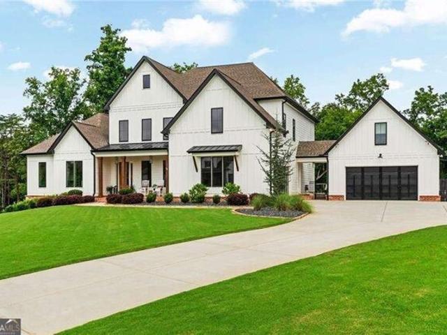 Creekview Ln, Canton, Home For Sale