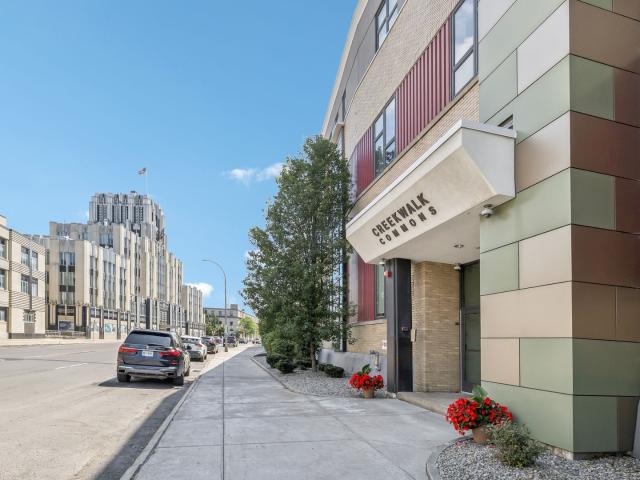 Creekwalk Commons