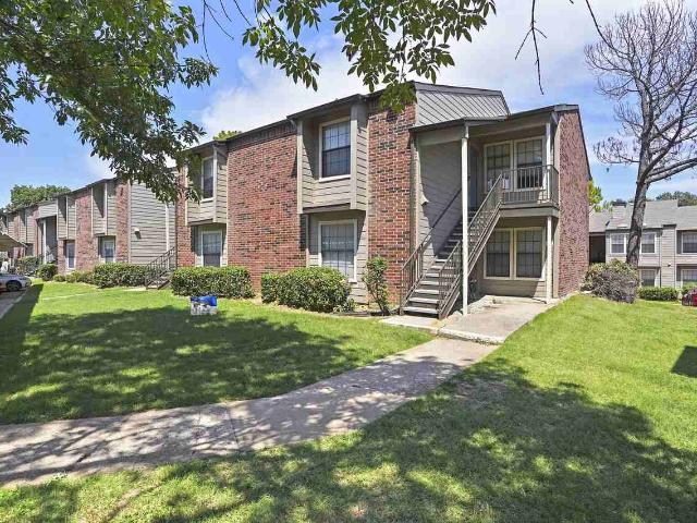 Creekwood Apartments 1 Bedroom Apartment for Rent at 8418 S 77th East Ave, Tulsa, OK 74133