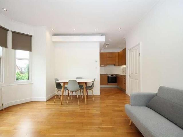 Creffield Road, W5
