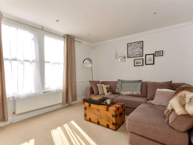Creffield Road, Ealing Common, London W5, 1 bed flat to rent, £1,400 pcm | PrimeLocation