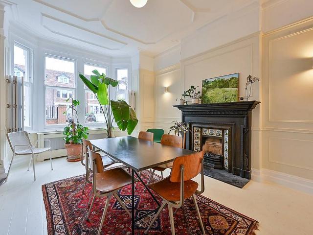 Creffield Road, Ealing Common. 6 bed house to rent £19,998 pcm £4,615 pw