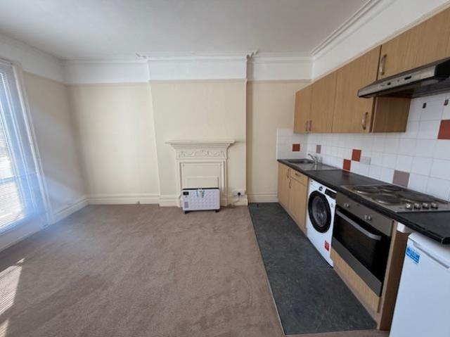 Creffield Road, Ealing W5, Room to rent, £875 pcm | PrimeLocation