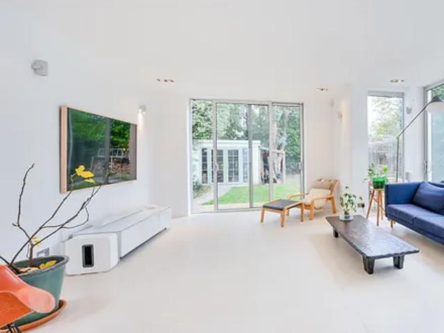 Creffield Road, London, W3 9PS, United Kingdom | 6 bed house for rent #166629562 | Rentberry