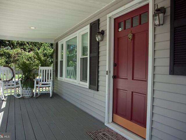 Crescent Blvd, Millville, Home For Sale