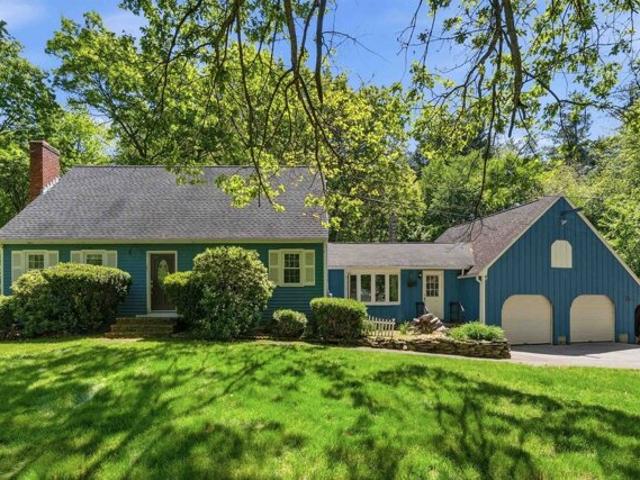 Crescent Cir, Pelham, Home For Sale