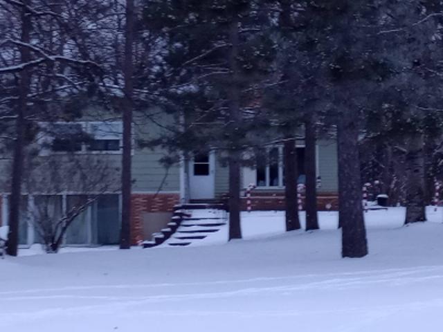 Crescent Dr