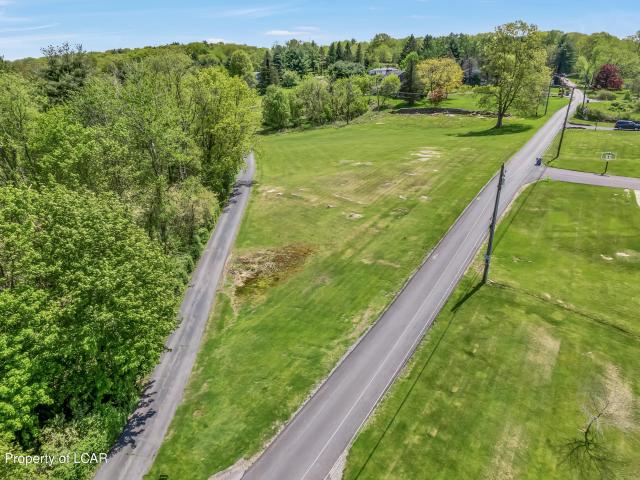 Crescent Ledge Drive