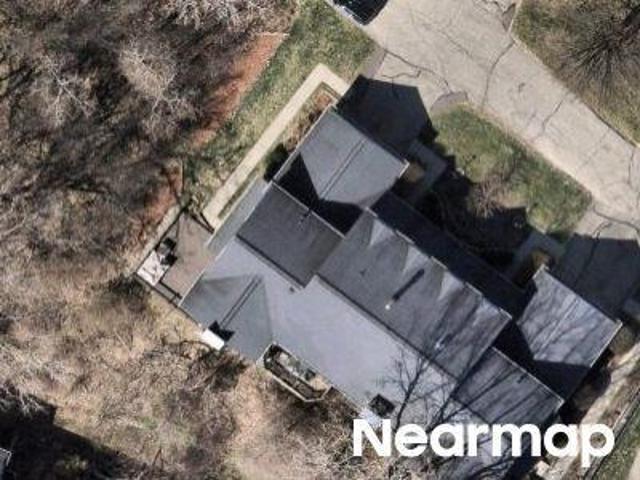Crescent Ln