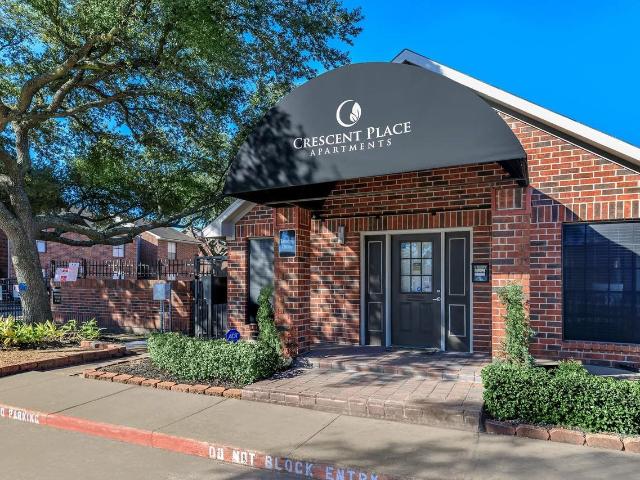 Crescent Place Apartments 1 Bedroom Apartment for Rent at 10222 S Gessner Rd, Houston, TX 77071 Greater Fondren Southwest
