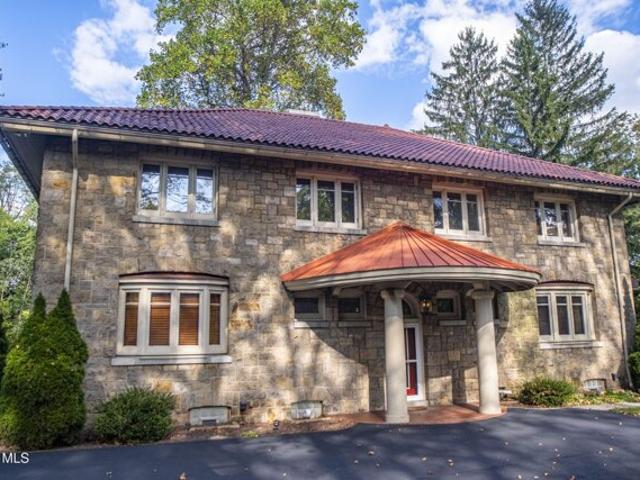 Crescent Rd, Altoona, Home For Sale