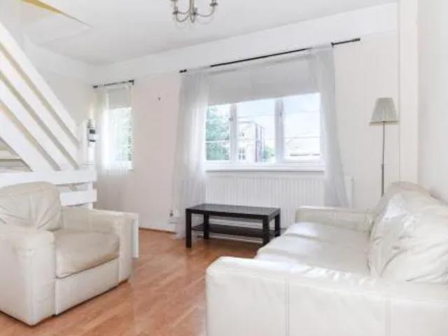 Crescent Road, London, N3 1HP, United Kingdom | 4 bed duplex for rent #140228816 | Rentberry
