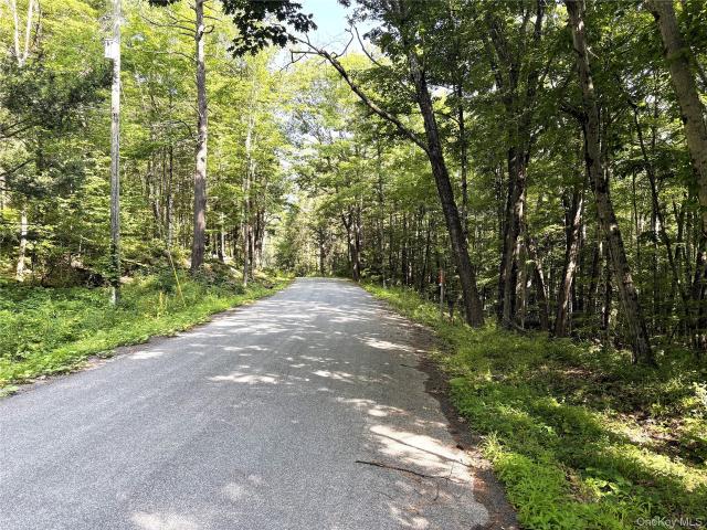 Crescent Road