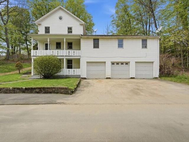 Crescent St, Huntington, Home For Sale