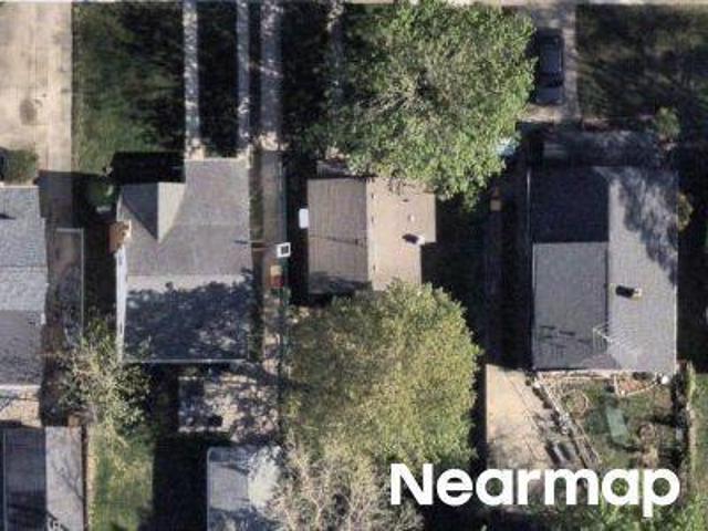 Crescent St NE