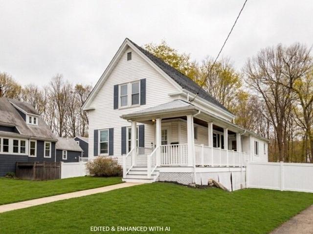 Crescent St, Rockland, Home For Sale