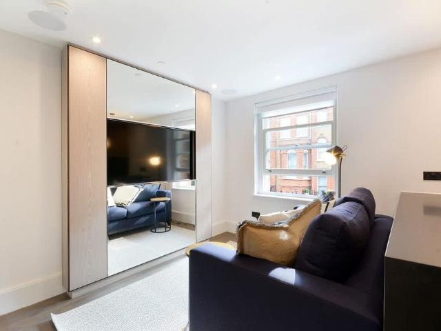 Cresswell Gardens, Knightsbridge, SW5