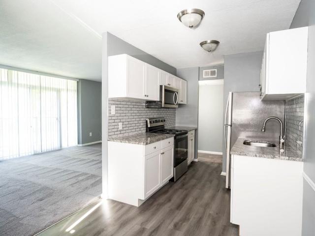 Creswood Apartments 1 Bedroom Apartment for Rent at 301 Champion Ave, West Collingswood, NJ 08107
