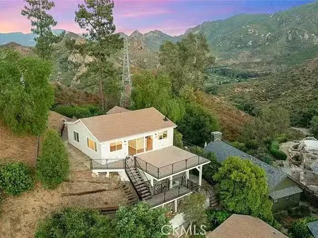 Crest, AGOURA HILLS, CA 91301