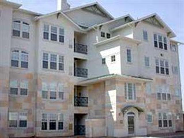 Crest at Lonetree / $857 to $924 / 1 BR / 1 BA / Lone Tree, Colorado