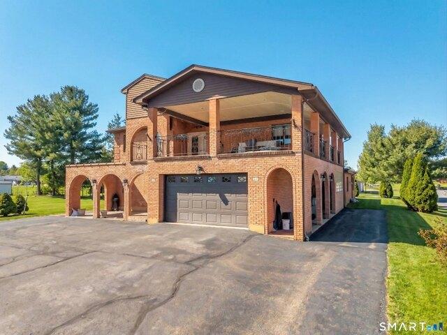 Crest Dr, Cromwell, Home For Sale