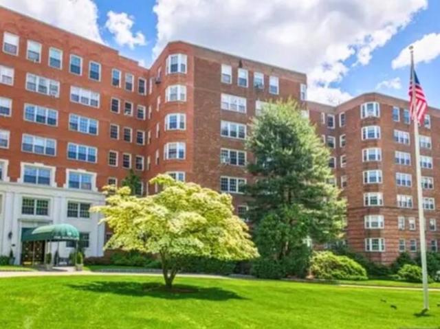 Crestmont Rd Apt H, Montclair, Property For Sale