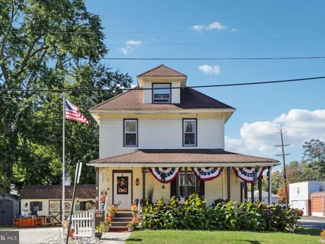 Creston Ave, Audubon, Home For Sale