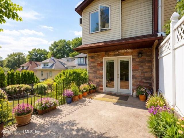 Creston Pl, Staten Island, Home For Sale