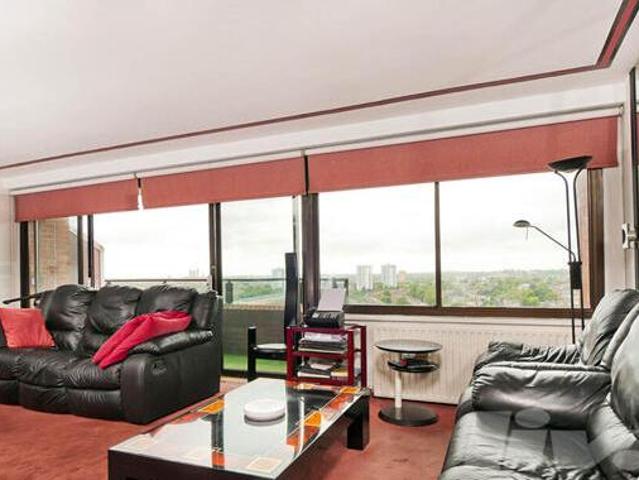 Cresta House, Finchley Road, 2 Bedroom Apartment