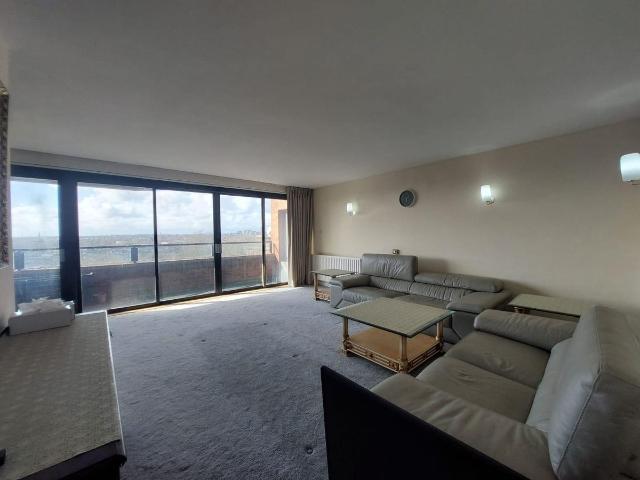Cresta House, Swiss Cottage NW3, 2 bed flat to rent, £3,100 pcm | PrimeLocation