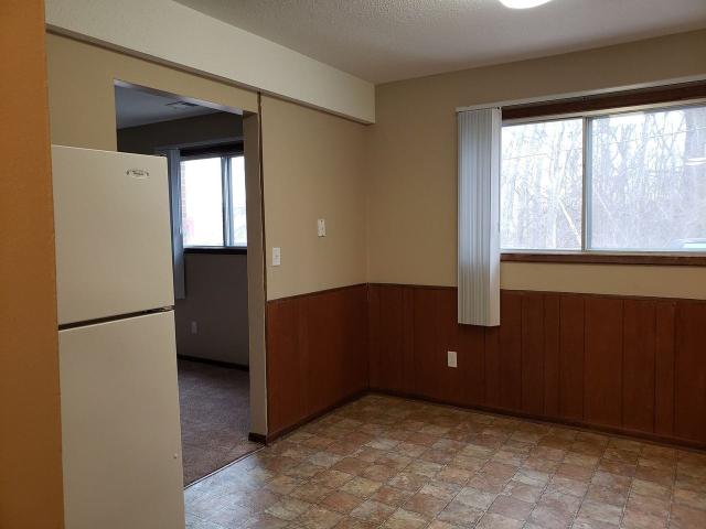 Crestaire 1 Bedroom Apartment for Rent at 1511 Thomas Dr, Bellevue, NE 68005