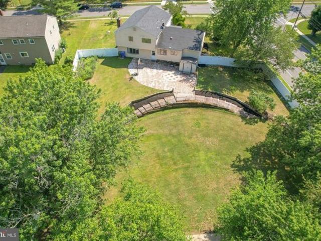 Crestbrook Ave, Cherry Hill, Home For Sale