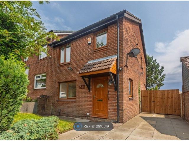 Crestfold, Little Hulton, Manchester M38, 3 bed semi detached house to rent, £1,220 pcm | PrimeLocation