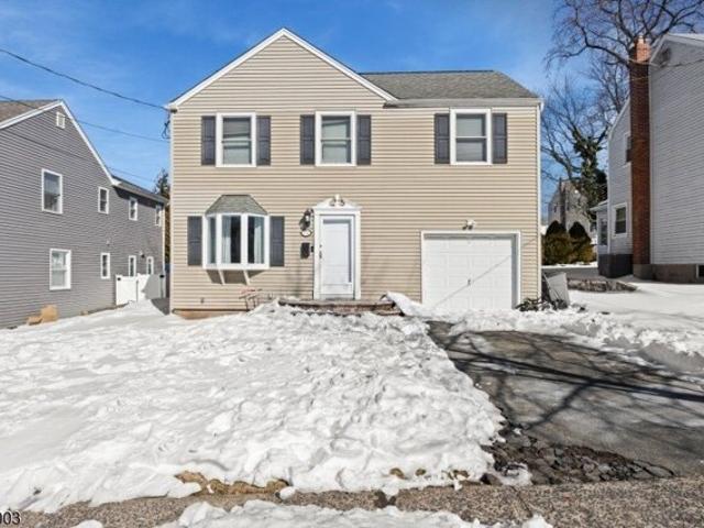 Cresthill Ave, Clifton, Home For Sale