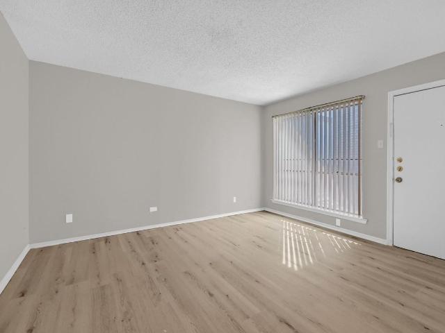 Crestridge Apartments 2 Bedroom Apartment for Rent at 3200 W Walnut St, Garland, TX 75042