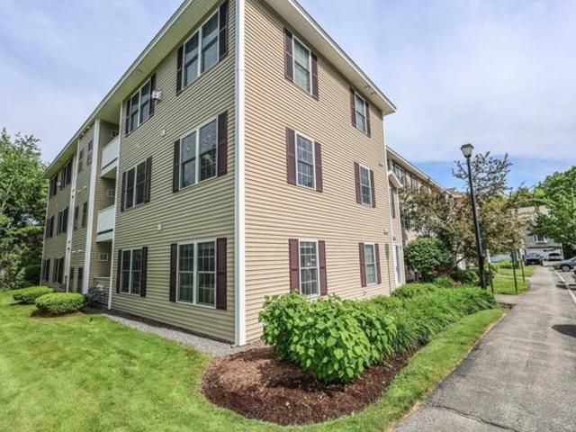 Crestview Cir Unit,londonderry, Condo For Sale