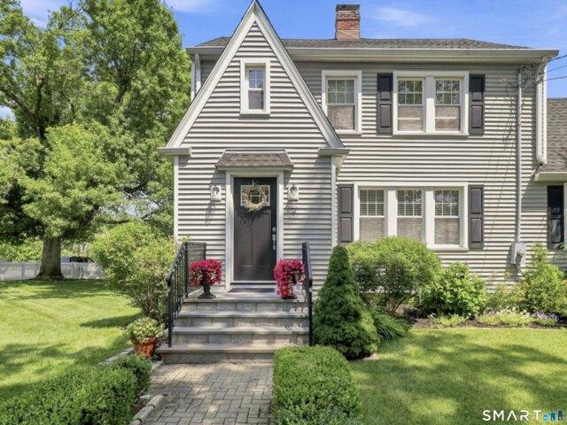 Crestview Ave, Stamford, Home For Sale