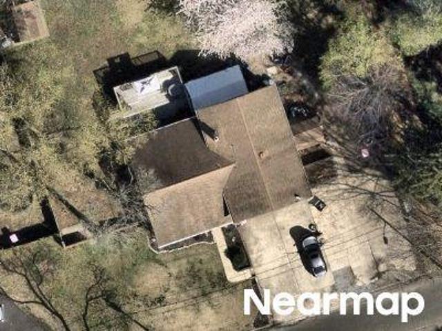 Crestview Ave
