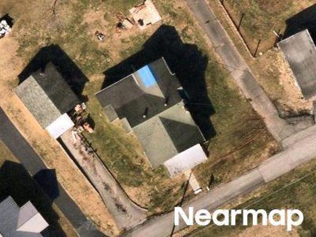 Crestview Dr