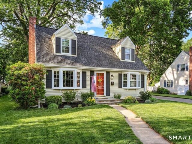 Crestview Dr, Newington, Home For Sale