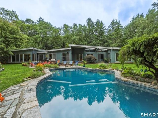 Crestview Dr, Woodbridge, Home For Sale