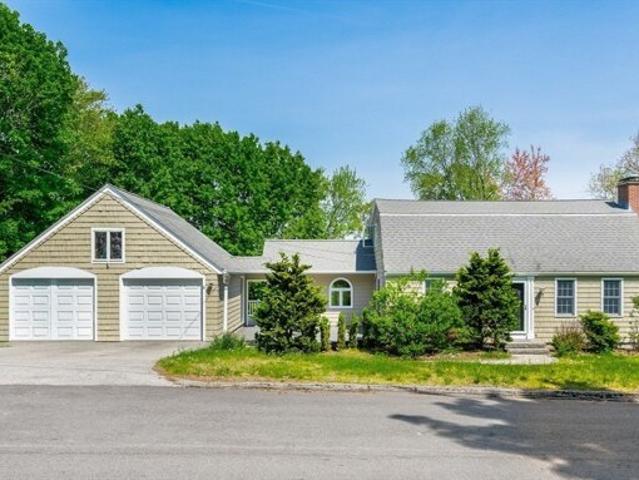 Crestview Dr, Westborough, Home For Sale