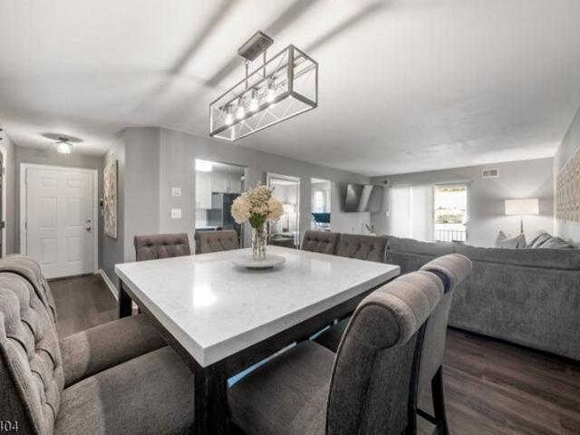 Crestview Ln, Mount Arlington, Condo For Sale