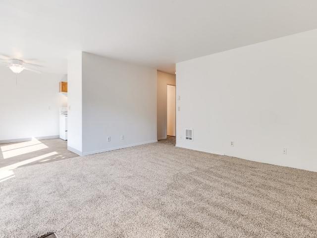Crestwood Court Apartments 2 Bedroom Apartment for Rent at 3830 Sw Plum St, Portland, OR 97219 Multnomah