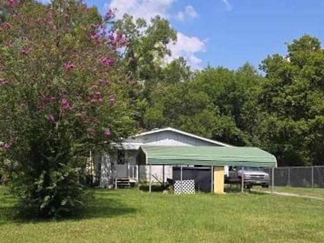 Crestwood Cir