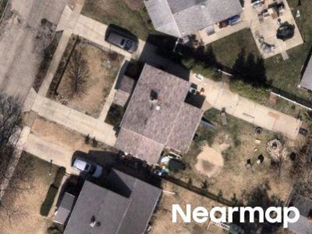 Crestwood Ave