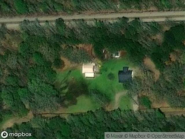 Crestwood Dr