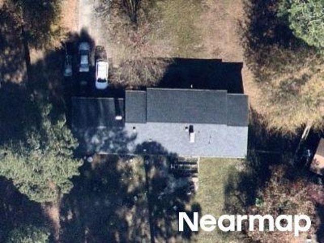 Crestwood Dr